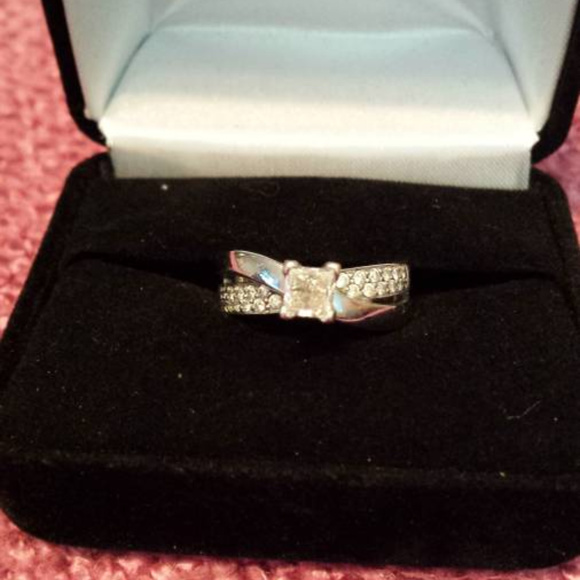 JARED | Jewelry | Princess Cut Diamond Engagement Ring 34 Ct Tw | Poshmark